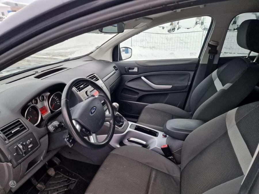 Pelēks Ford Kuga 2012 Tauragė, ar dzinēja tilpumu 2.00 L un nobraukumu 270 tūkst. km par 4600 €, foto 9 vietnē AUTOMOTO.COM.LV