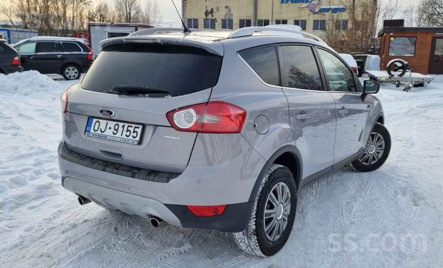Pelēks Ford Kuga 2012 Rīga, ar dzinēja tilpumu 2.00 L un nobraukumu 274 tūkst. km par 6750 €, foto 6 vietnē AUTOMOTO.COM.LV