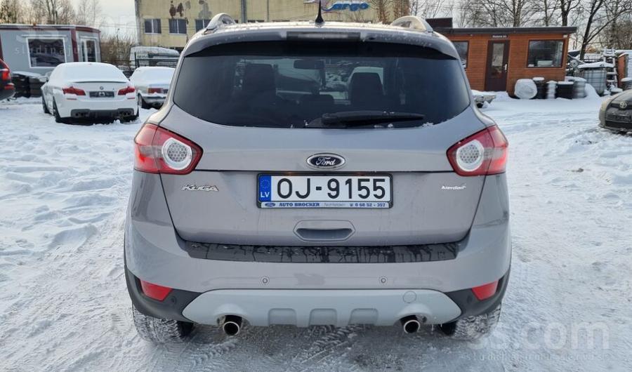 Pelēks Ford Kuga 2012 Rīga, ar dzinēja tilpumu 2.00 L un nobraukumu 274 tūkst. km par 6750 €, foto 8 vietnē AUTOMOTO.COM.LV