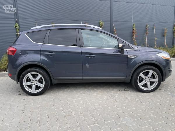 Grey Ford Kuga 2012 in Vilnius, with an engine capacity of 2.00 L and mileage of 130 thousand km for 5900 €, photo 2 on AUTOMOTO.COM.LV