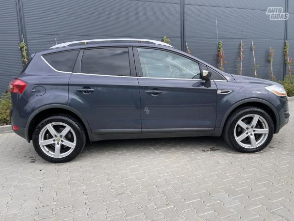 Grey Ford Kuga 2012 in Vilnius, with an engine capacity of 2.00 L and mileage of 130 thousand km for 5900 €, photo 3 on AUTOMOTO.COM.LV
