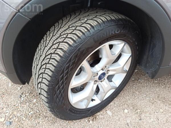 Grey Ford Kuga 2012 in Daugavpils, with an engine capacity of 2.00 L and mileage of 0 thousand km for 7150 €, photo 9 on AUTOMOTO.COM.LV
