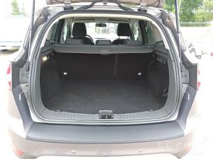 Pelēks Ford Kuga 2012 Daugavpils, ar dzinēja tilpumu 2.00 L un nobraukumu 0 tūkst. km par 7150 €, foto 12 vietnē AUTOMOTO.COM.LV