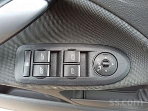 Pelēks Ford Kuga 2012 Daugavpils, ar dzinēja tilpumu 2.00 L un nobraukumu 0 tūkst. km par 7150 €, foto 25 vietnē AUTOMOTO.COM.LV