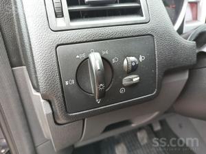 Pelēks Ford Kuga 2012 Daugavpils, ar dzinēja tilpumu 2.00 L un nobraukumu 0 tūkst. km par 7150 €, foto 26 vietnē AUTOMOTO.COM.LV