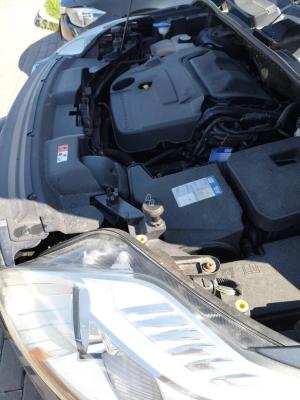 Grey Ford Kuga 2012 in Vilnius, with an engine capacity of 2.00 L and mileage of 248 thousand km for 4900 €, photo 6 on AUTOMOTO.COM.LV