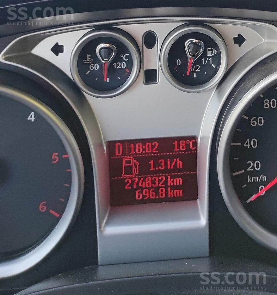 Pelēks Ford Kuga 2012 Rīga, ar dzinēja tilpumu 2.00 L un nobraukumu 276 tūkst. km par 4900 €, foto 10 vietnē AUTOMOTO.COM.LV