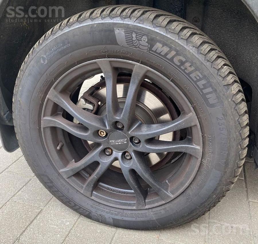 Pelēks Ford Kuga 2012 Rīga, ar dzinēja tilpumu 2.00 L un nobraukumu 276 tūkst. km par 4900 €, foto 11 vietnē AUTOMOTO.COM.LV