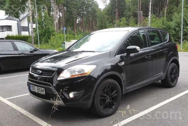 Pelēks Ford Kuga 2012 Rīga, ar dzinēja tilpumu 2.00 L un nobraukumu 276 tūkst. km par 4900 €, foto 1 vietnē AUTOMOTO.COM.LV