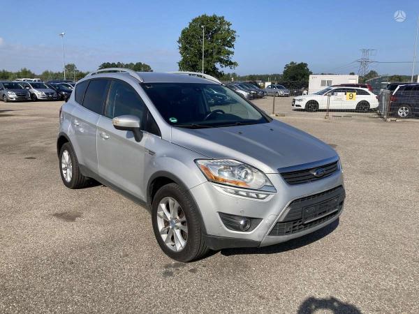 Grey Ford Kuga 2012 in Marijampole, with an engine capacity of 2.00 L and mileage of 194 thousand km for 5250 €, photo 3 on AUTOMOTO.COM.LV