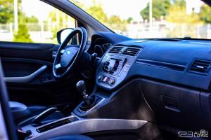 Pelēks Ford Kuga 2012 Kretinga, ar dzinēja tilpumu 2.00 L un nobraukumu 266 tūkst. km par 6350 €, foto 11 vietnē AUTOMOTO.COM.LV