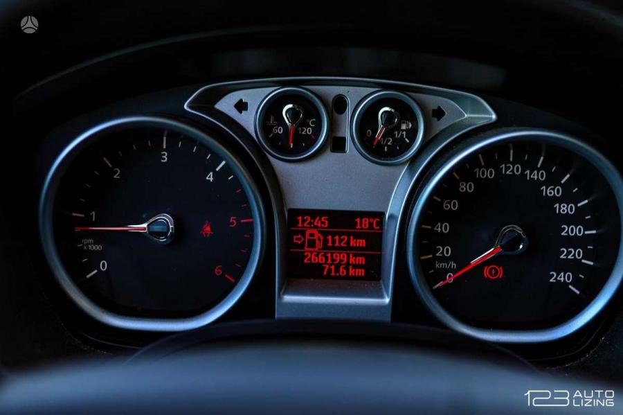 Pelēks Ford Kuga 2012 Kretinga, ar dzinēja tilpumu 2.00 L un nobraukumu 266 tūkst. km par 6350 €, foto 17 vietnē AUTOMOTO.COM.LV
