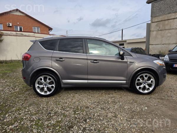 Pelēks Ford Kuga 2012 Rīga, ar dzinēja tilpumu 2.00 L un nobraukumu 0 tūkst. km par 6250 €, foto 1 vietnē AUTOMOTO.COM.LV