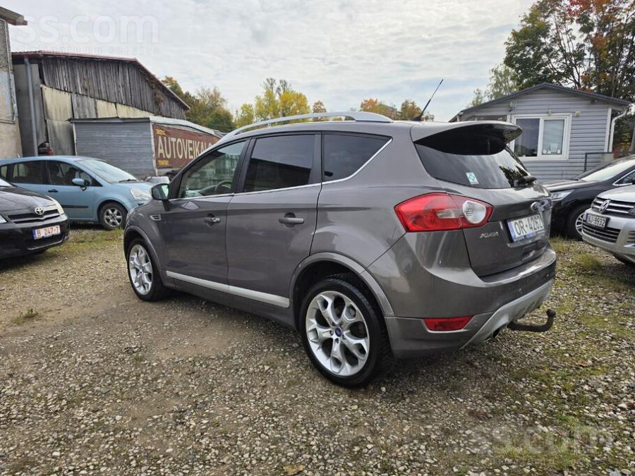 Pelēks Ford Kuga 2012 Rīga, ar dzinēja tilpumu 2.00 L un nobraukumu 0 tūkst. km par 6250 €, foto 5 vietnē AUTOMOTO.COM.LV