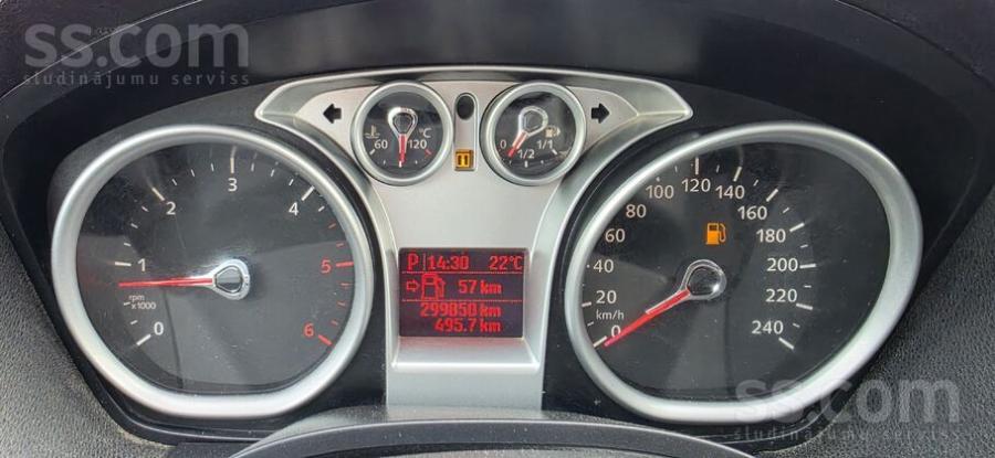 Pelēks Ford Kuga 2012 Rīga, ar dzinēja tilpumu 2.00 L un nobraukumu 0 tūkst. km par 6250 €, foto 9 vietnē AUTOMOTO.COM.LV