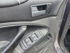 Pelēks Ford Kuga 2012 Rīga, ar dzinēja tilpumu 2.00 L un nobraukumu 0 tūkst. km par 6250 €, foto 16 vietnē AUTOMOTO.COM.LV