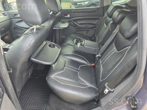 Pelēks Ford Kuga 2012 Rīga, ar dzinēja tilpumu 2.00 L un nobraukumu 0 tūkst. km par 6250 €, foto 18 vietnē AUTOMOTO.COM.LV