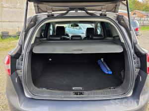 Pelēks Ford Kuga 2012 Rīga, ar dzinēja tilpumu 2.00 L un nobraukumu 0 tūkst. km par 6250 €, foto 19 vietnē AUTOMOTO.COM.LV