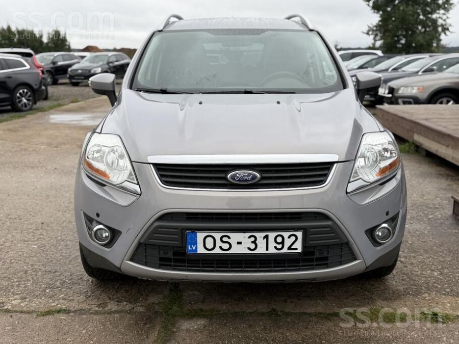 Grey Ford Kuga 2012 in Riga, with an engine capacity of 2.00 L and mileage of 244 thousand km for 6850 €, photo 3 on AUTOMOTO.COM.LV