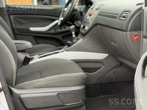 Grey Ford Kuga 2012 in Riga, with an engine capacity of 2.00 L and mileage of 244 thousand km for 6850 €, photo 12 on AUTOMOTO.COM.LV