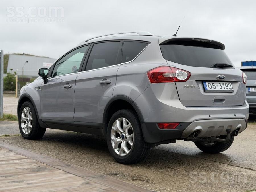 Grey Ford Kuga 2012 in Riga, with an engine capacity of 2.00 L and mileage of 244 thousand km for 6850 €, photo 14 on AUTOMOTO.COM.LV
