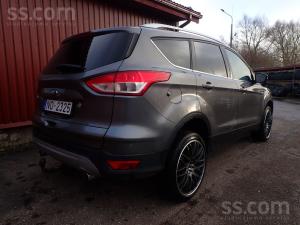 Grey Ford Kuga 2013 in Liepaja, with an engine capacity of 2.00 L and mileage of 175 thousand km for 7950 €, photo 2 on AUTOMOTO.COM.LV