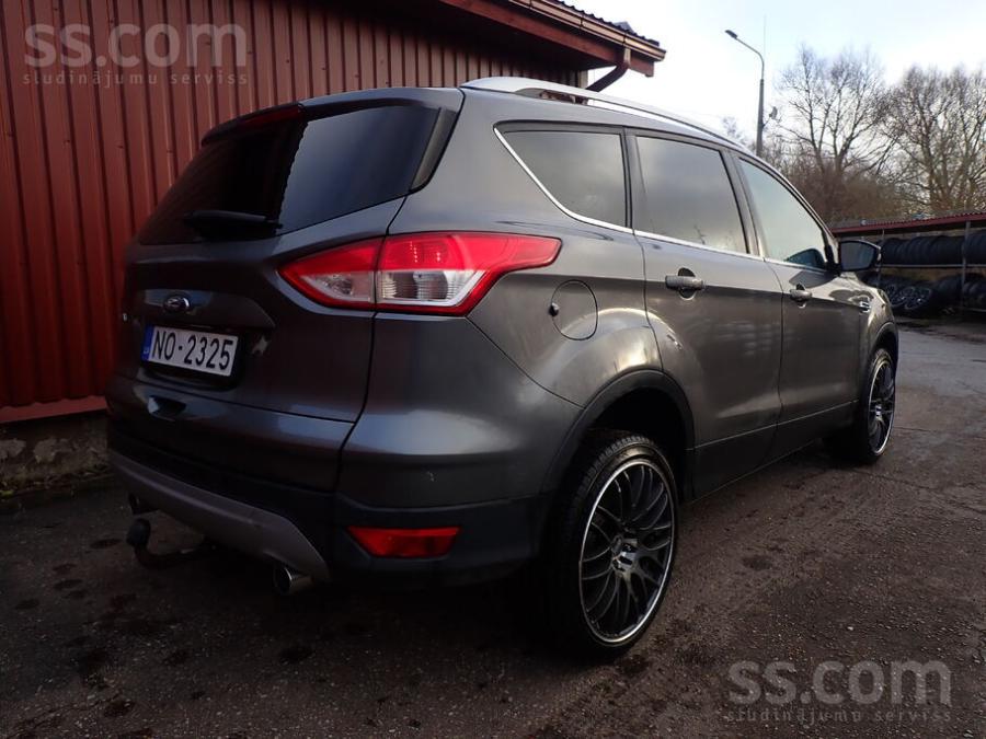 Grey Ford Kuga 2013 in Liepaja, with an engine capacity of 2.00 L and mileage of 175 thousand km for 7950 €, photo 2 on AUTOMOTO.COM.LV