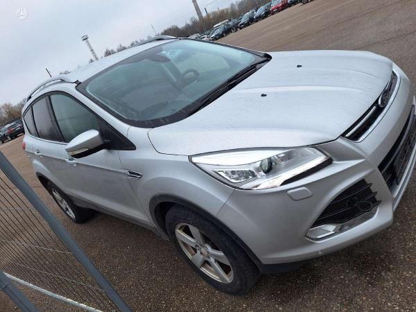 Grey Ford Kuga 2013 in Marijampole, with an engine capacity of 2.00 L and mileage of 137 thousand km for 4499 €, photo 2 on AUTOMOTO.COM.LV