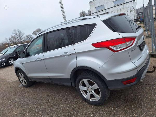 Grey Ford Kuga 2013 in Marijampole, with an engine capacity of 2.00 L and mileage of 137 thousand km for 4499 €, photo 4 on AUTOMOTO.COM.LV