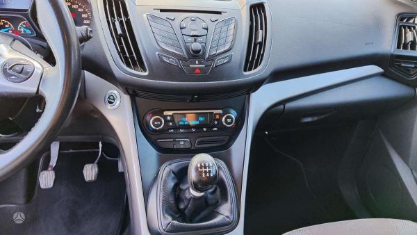 Grey Ford Kuga 2013 in Taurage, with an engine capacity of 2.00 L and mileage of 236 thousand km for 6600 €, photo 11 on AUTOMOTO.COM.LV