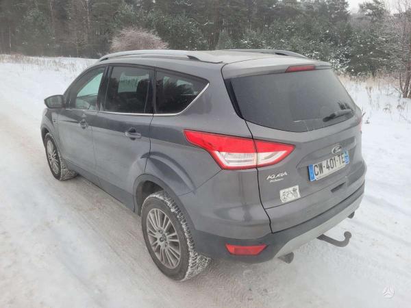 Pelēks Ford Kuga 2013 Tauragė, ar dzinēja tilpumu 2.00 L un nobraukumu 280 tūkst. km par 7500 €, foto 3 vietnē AUTOMOTO.COM.LV