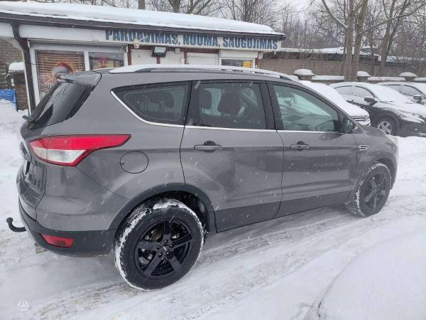 Pelēks Ford Kuga 2013 Klaipėda, ar dzinēja tilpumu 2.00 L un nobraukumu 276 tūkst. km par 6999 €, foto 5 vietnē AUTOMOTO.COM.LV