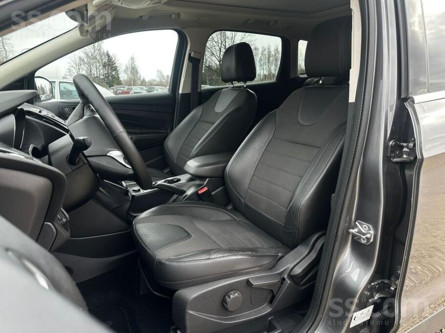 Grey Ford Kuga 2013 in Jelgava, with an engine capacity of 1.60 L and mileage of 0 thousand km for 8800 €, photo 7 on AUTOMOTO.COM.LV