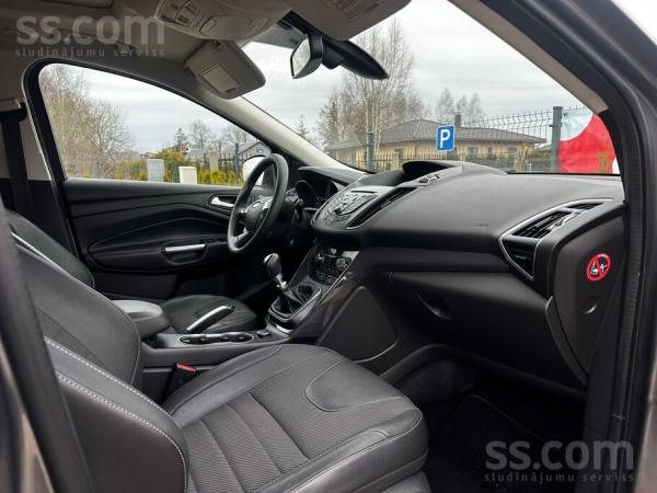 Grey Ford Kuga 2013 in Jelgava, with an engine capacity of 1.60 L and mileage of 0 thousand km for 8800 €, photo 9 on AUTOMOTO.COM.LV