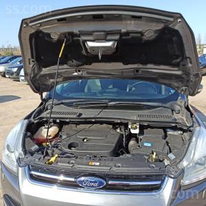 Grey Ford Kuga 2013 in Daugavpils, with an engine capacity of 2.00 L and mileage of 0 thousand km for 8300 €, photo 14 on AUTOMOTO.COM.LV