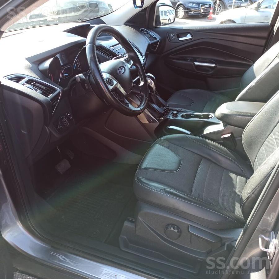 Grey Ford Kuga 2013 in Daugavpils, with an engine capacity of 2.00 L and mileage of 0 thousand km for 8300 €, photo 21 on AUTOMOTO.COM.LV