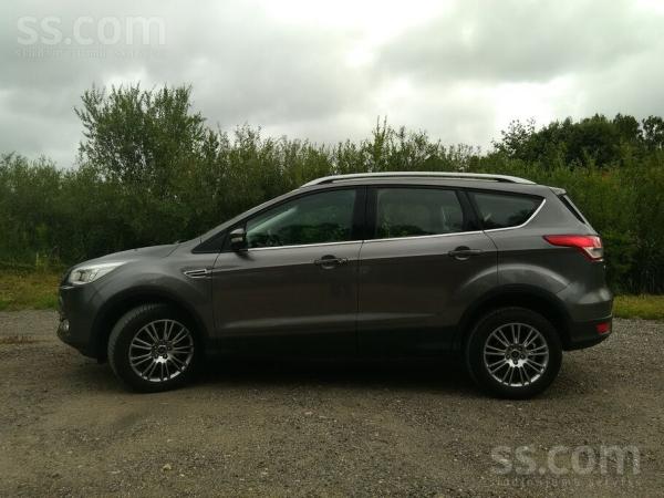 Pelēks Ford Kuga 2013 Rīga, ar dzinēja tilpumu 2.00 L un nobraukumu 272 tūkst. km par 8250 €, foto 2 vietnē AUTOMOTO.COM.LV