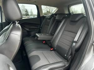 Pelēks Ford Kuga 2013 Jelgava, ar dzinēja tilpumu 1.60 L un nobraukumu 208 tūkst. km par 8800 €, foto 15 vietnē AUTOMOTO.COM.LV