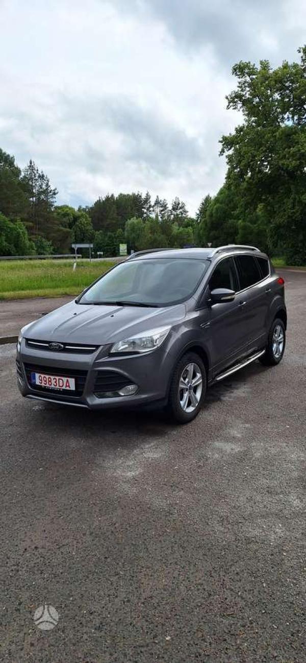 Pelēks Ford Kuga 2013 Jurbarkas, ar dzinēja tilpumu 2.00 L un nobraukumu 206 tūkst. km par 6000 €, foto 2 vietnē AUTOMOTO.COM.LV