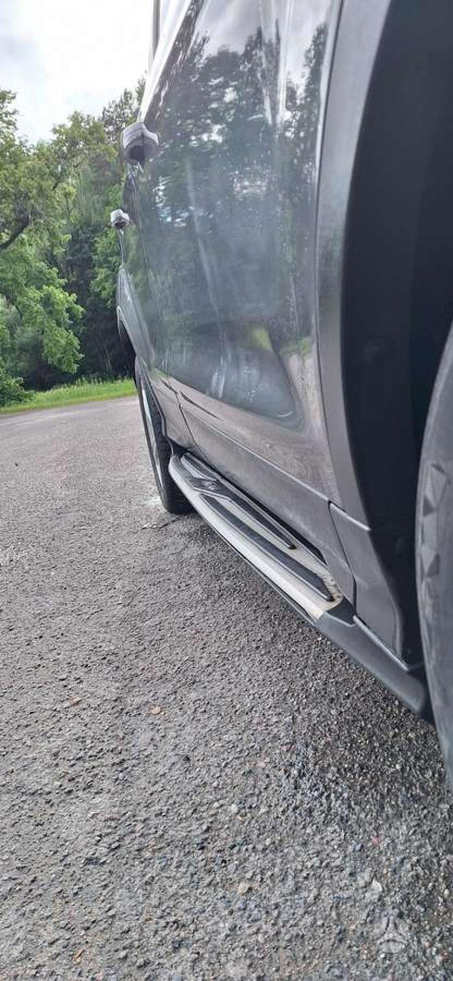 Pelēks Ford Kuga 2013 Jurbarkas, ar dzinēja tilpumu 2.00 L un nobraukumu 206 tūkst. km par 6000 €, foto 7 vietnē AUTOMOTO.COM.LV