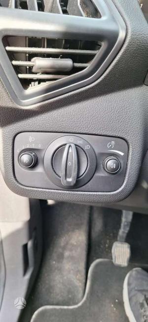Pelēks Ford Kuga 2013 Jurbarkas, ar dzinēja tilpumu 2.00 L un nobraukumu 206 tūkst. km par 6000 €, foto 16 vietnē AUTOMOTO.COM.LV