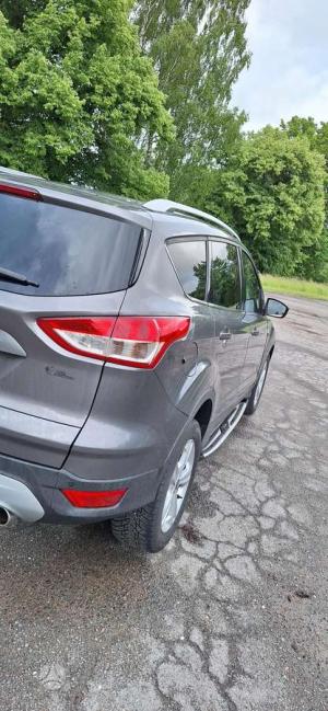 Pelēks Ford Kuga 2013 Jurbarkas, ar dzinēja tilpumu 2.00 L un nobraukumu 206 tūkst. km par 6000 €, foto 19 vietnē AUTOMOTO.COM.LV