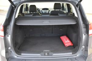 Grey Ford Kuga 2013 in Talsi, with an engine capacity of 1.60 L and mileage of 97 thousand km for 7900 €, photo 10 on AUTOMOTO.COM.LV