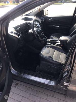 Pelēks Ford Kuga 2013 Tauragė, ar dzinēja tilpumu 2.00 L un nobraukumu 284 tūkst. km par 5300 €, foto 11 vietnē AUTOMOTO.COM.LV