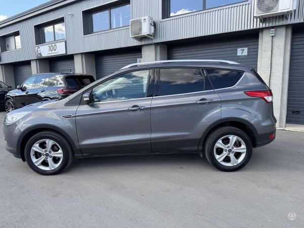 Grey Ford Kuga 2013 in Siauliai, with an engine capacity of 1.60 L and mileage of 178 thousand km for 5700 €, photo 5 on AUTOMOTO.COM.LV