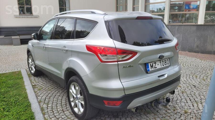 Grey Ford Kuga 2013 in Liepaja, with an engine capacity of 2.00 L and mileage of 230 thousand km for 7900 €, photo 20 on AUTOMOTO.COM.LV