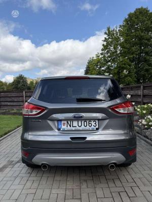 Pelēks Ford Kuga 2013 Panevēža, ar dzinēja tilpumu 2.00 L un nobraukumu 264 tūkst. km par 6500 €, foto 3 vietnē AUTOMOTO.COM.LV