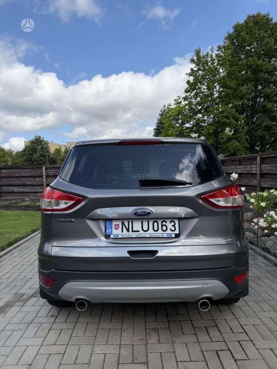 Pelēks Ford Kuga 2013 Panevēža, ar dzinēja tilpumu 2.00 L un nobraukumu 264 tūkst. km par 6500 €, foto 3 vietnē AUTOMOTO.COM.LV