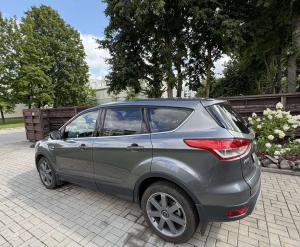 Pelēks Ford Kuga 2013 Panevēža, ar dzinēja tilpumu 2.00 L un nobraukumu 264 tūkst. km par 6500 €, foto 4 vietnē AUTOMOTO.COM.LV