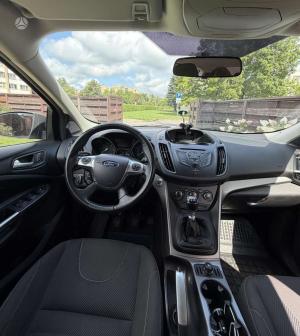 Pelēks Ford Kuga 2013 Panevēža, ar dzinēja tilpumu 2.00 L un nobraukumu 264 tūkst. km par 6500 €, foto 7 vietnē AUTOMOTO.COM.LV